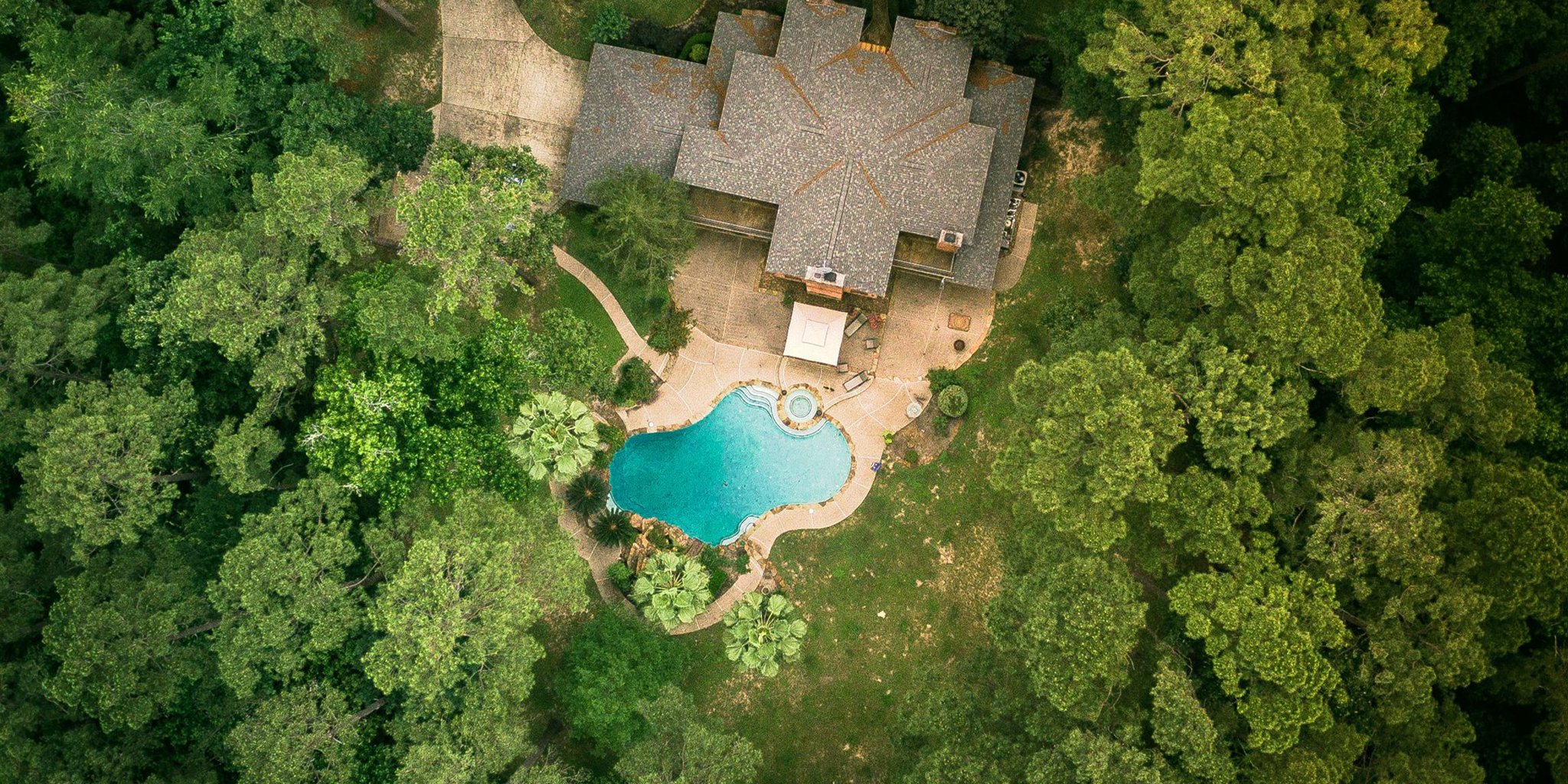 Aerial Real Estate Drone Photography & Videography Services